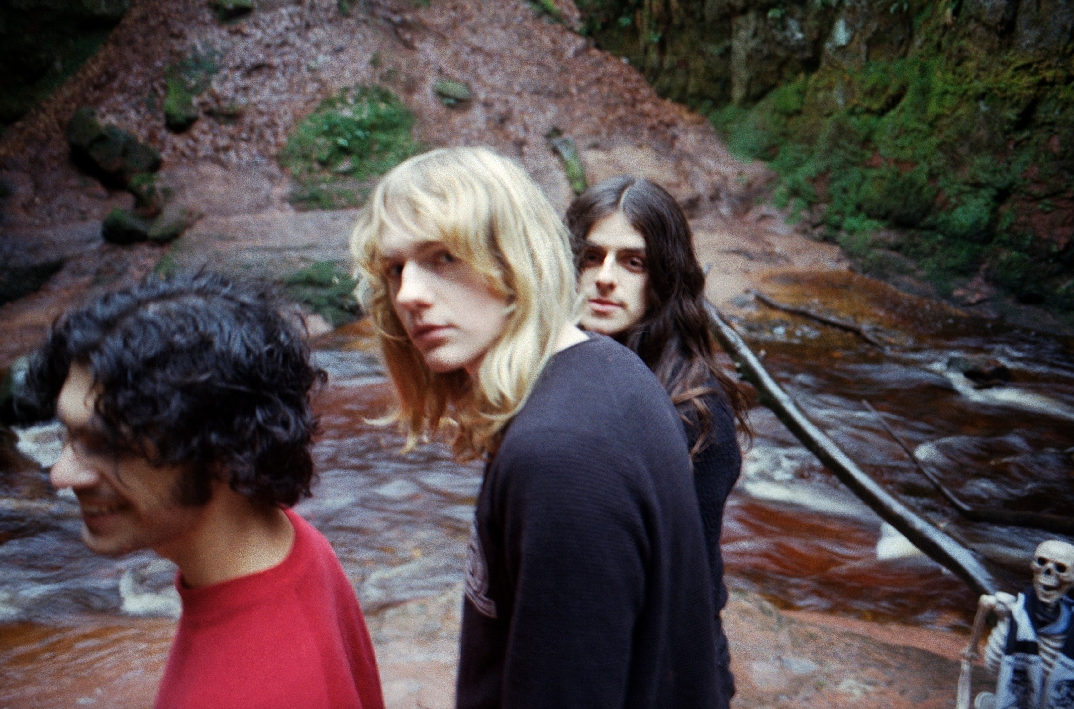 ISLAND OF LOVE Share New Single “Fed Rock” – Third Man Records ...